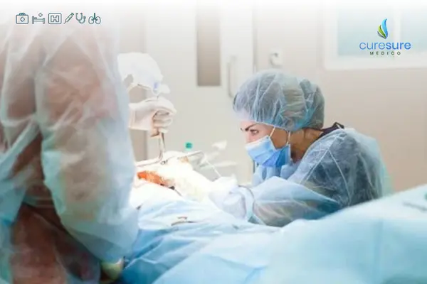 Parathyroïdectomie : Un Guide Complet par CureSureMedico